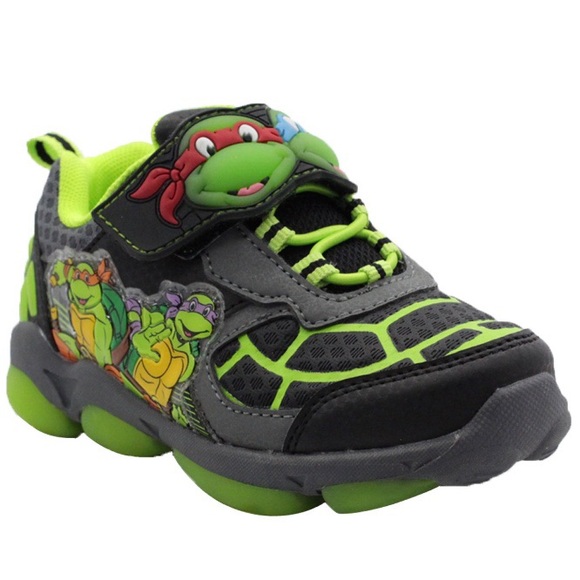 Nickelodeon | Shoes | Nickelodeon Tmnt Boys Light Up Shoes Nwt | Poshmark